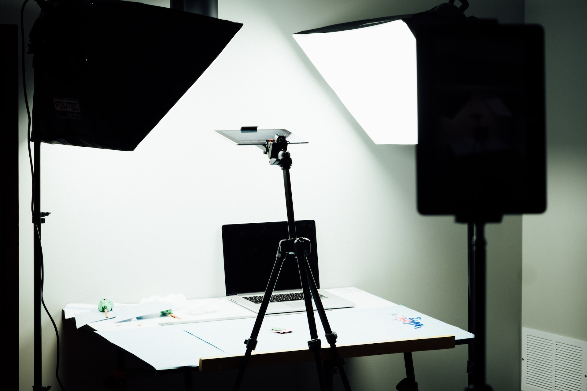 How to Build a Home Video Studio for under $350: A Step by Step Guide